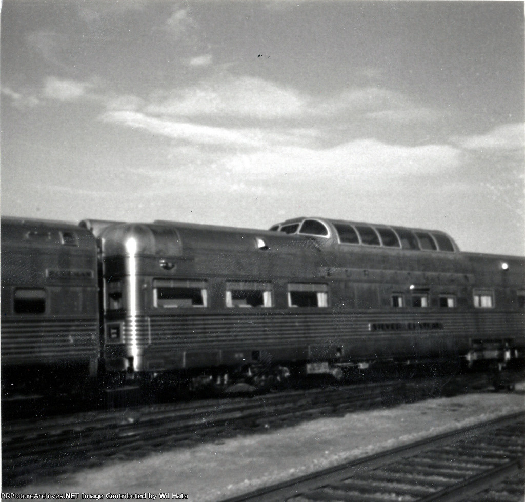 CB&Q Dome-Obs. 235 "Silver Chateau"